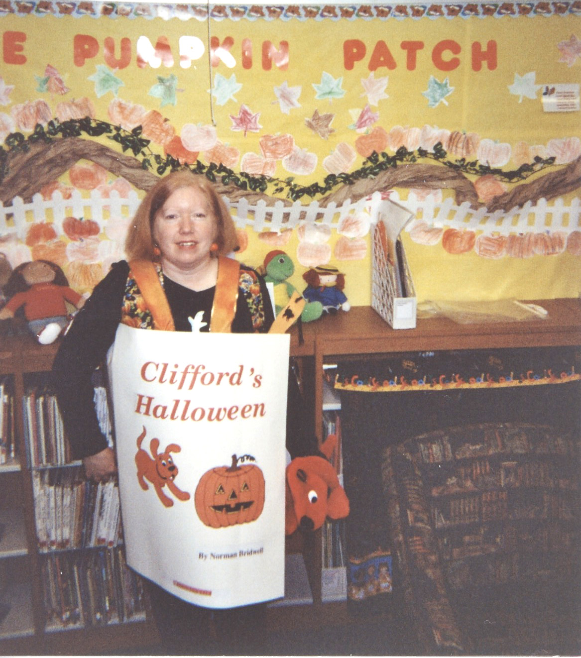 7 Tips for a Happy Halloween in the Library - Little Library of Learning